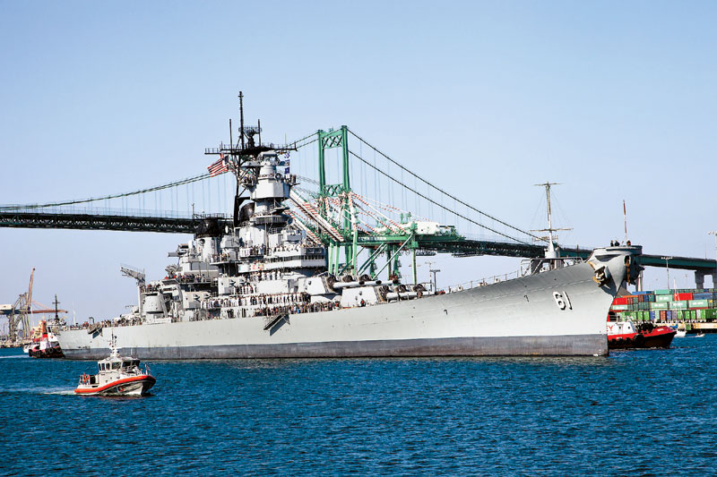 USS Iowa Comes Home to L.A. Harbor – The Log